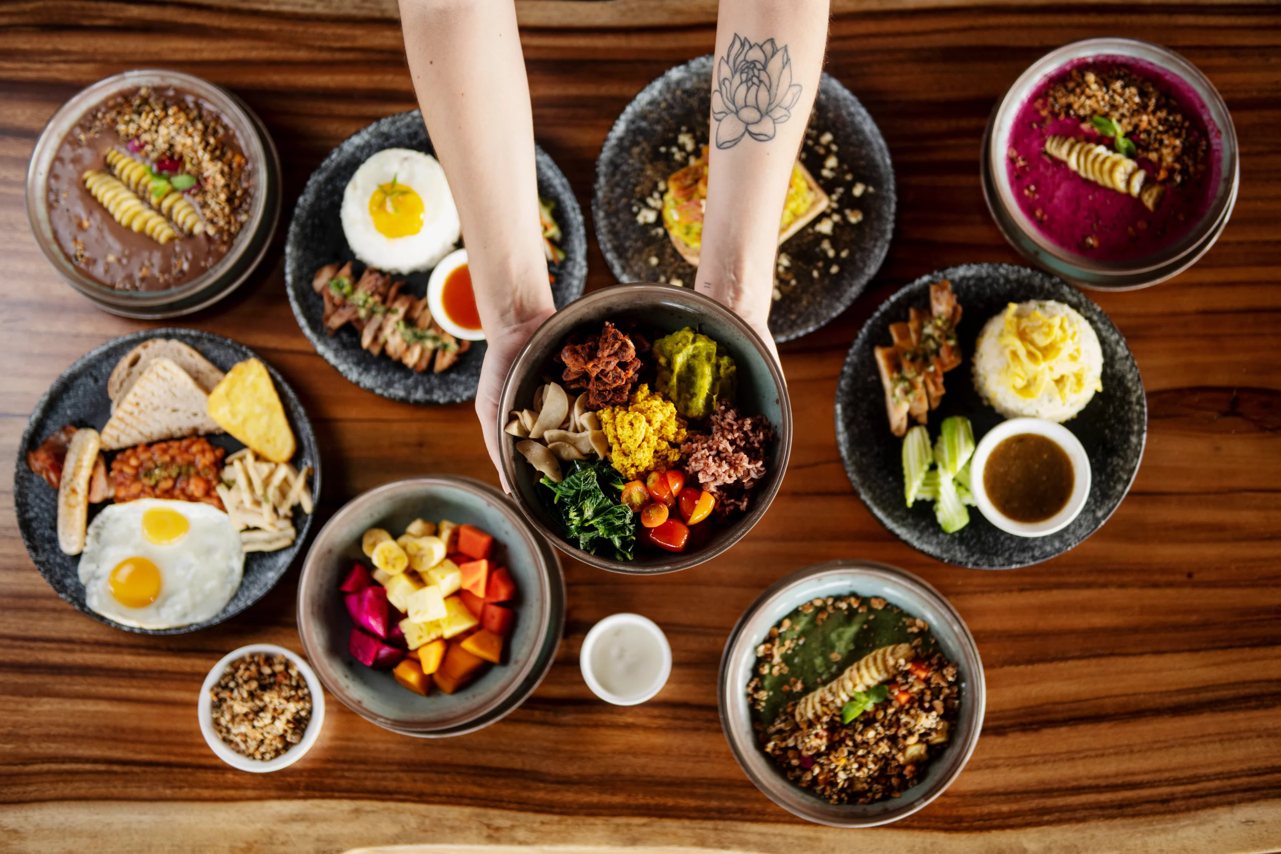 Big Backpacker Brunch - Mad Monkey Hostels