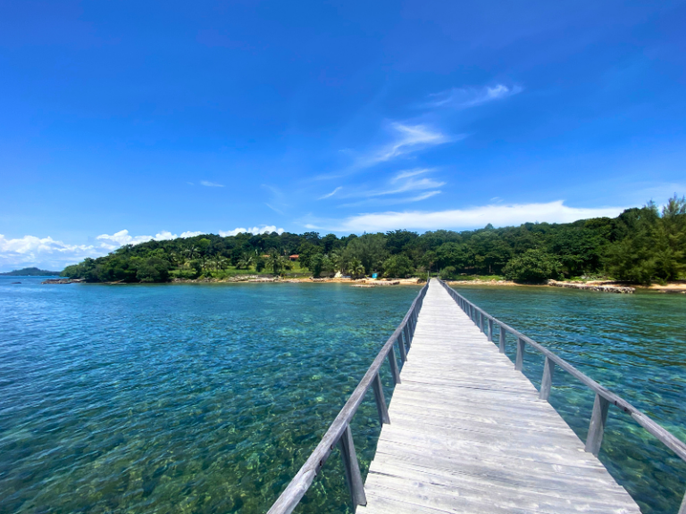 Backpacker's Guide to Koh Sdach - Mad Monkey Hostels