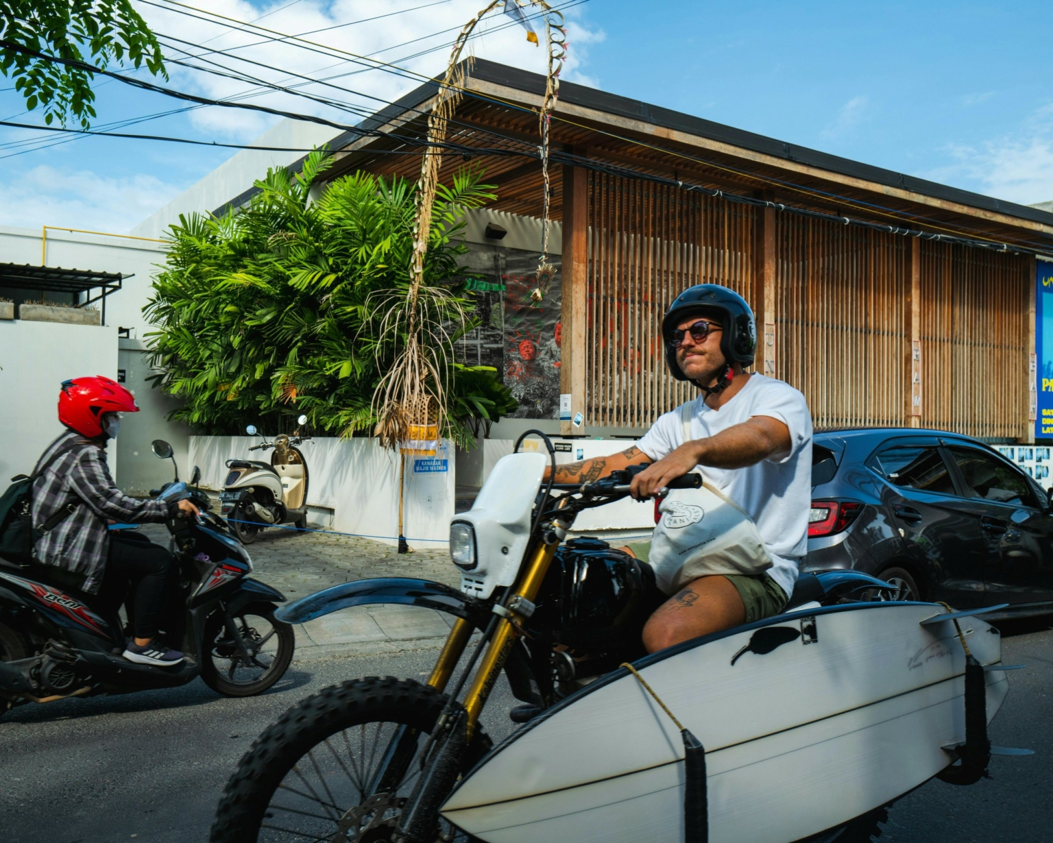 A Complete Backpacker Guide in Uluwatu, Indonesia - Mad Monkey Hostels