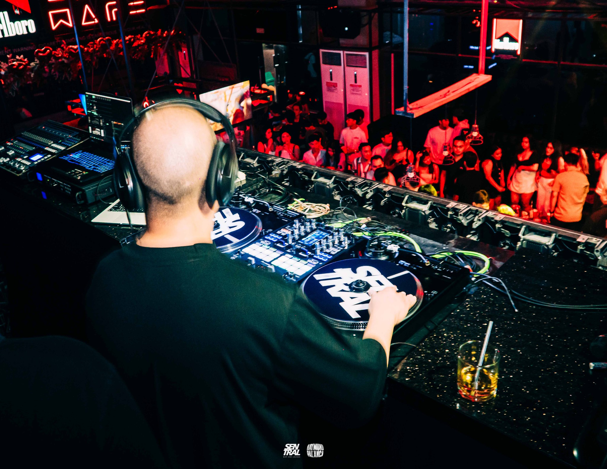 Top Bars in Cebu City: Your Ultimate Nightlife Guide - Mad Monkey Hostels